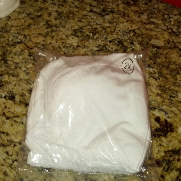 Rhonda Shear | Intimates & Sleepwear | 126 Rhonda Shear Lace Bra | Poshmark